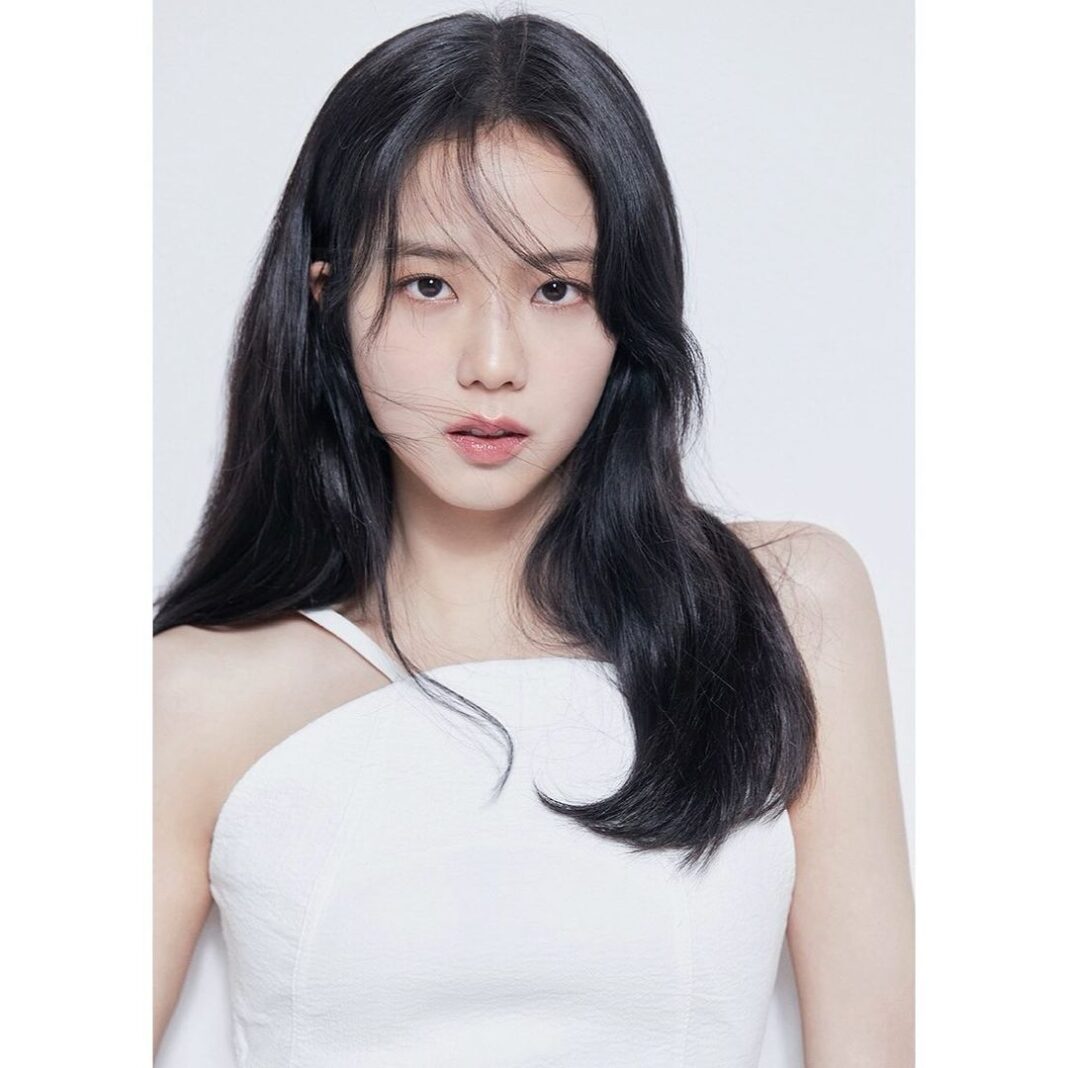JISOO Blackpink Biography, Age, Family, Net Worth, Height, Weight & More