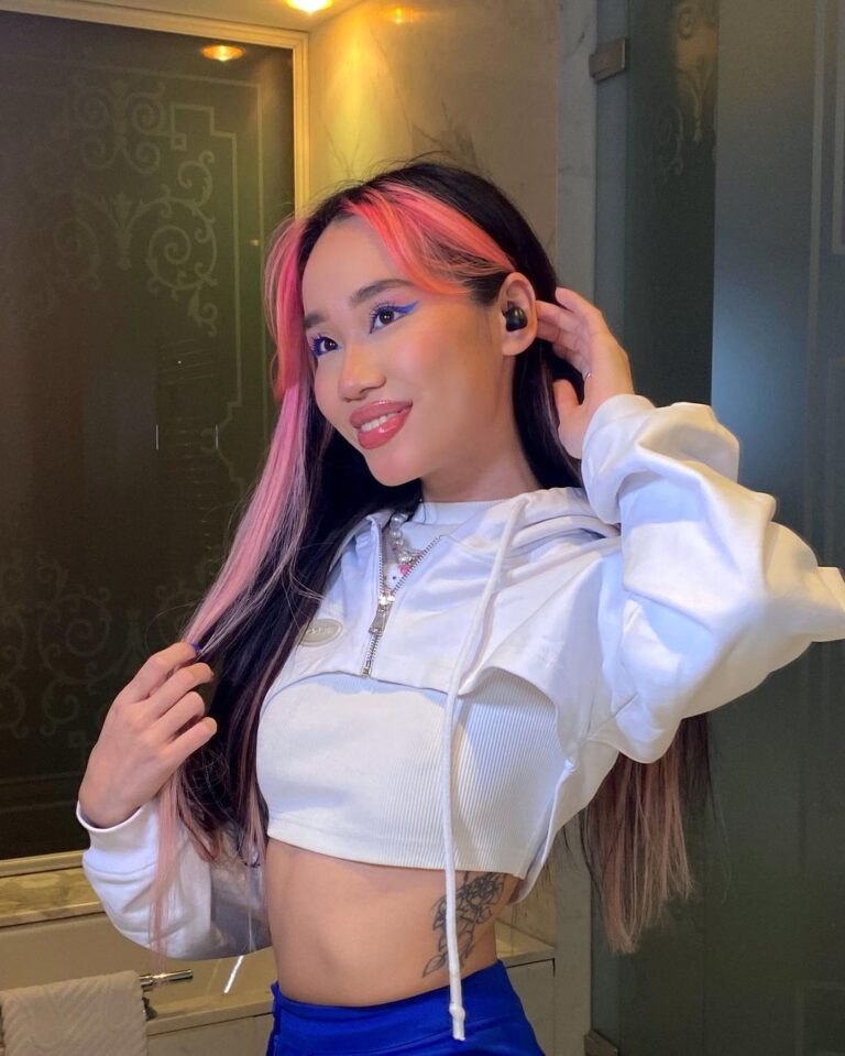 The XO Team Member Name With Photo and Age + Instagram